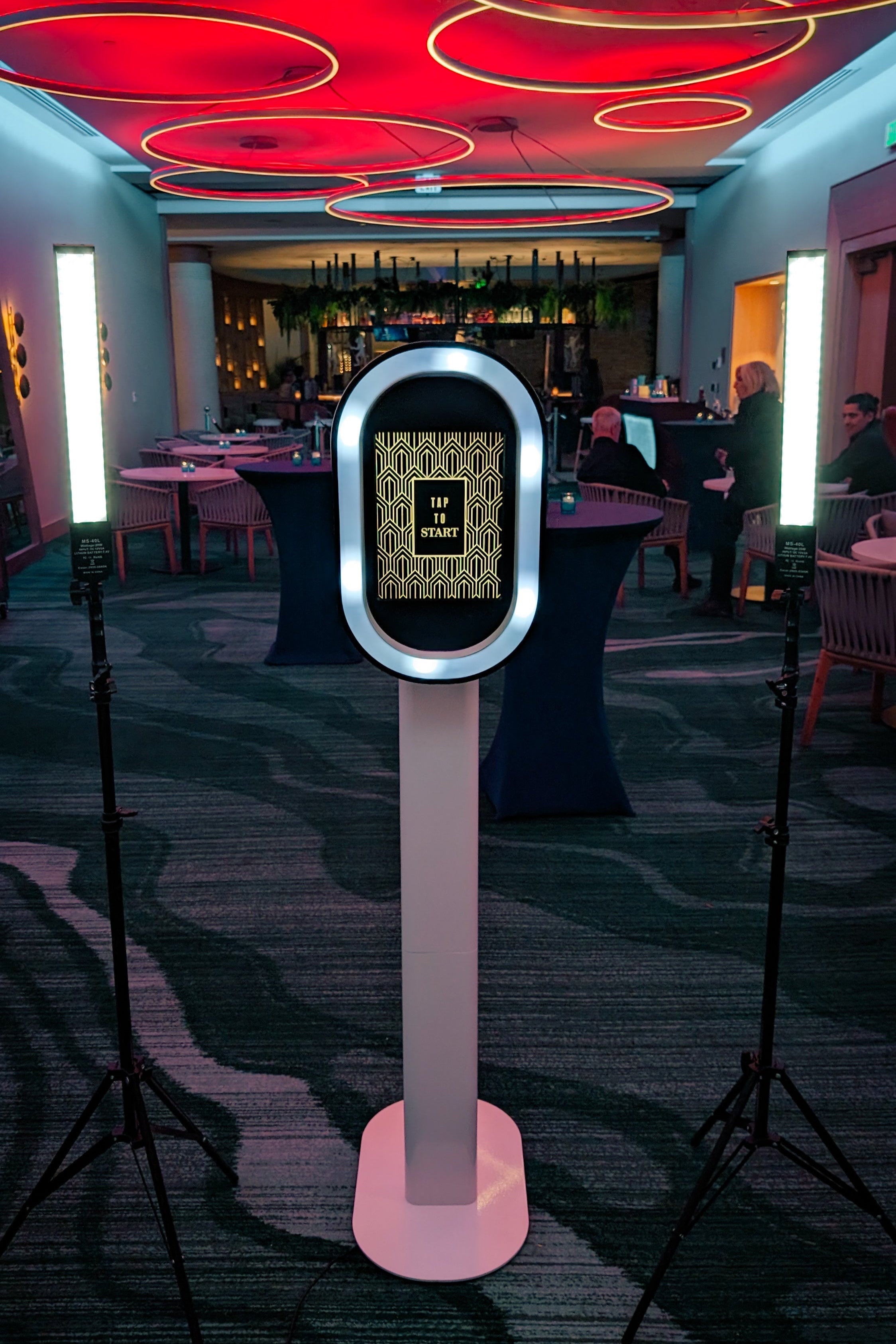 Digital Photobooth – INFINITOBOOTH